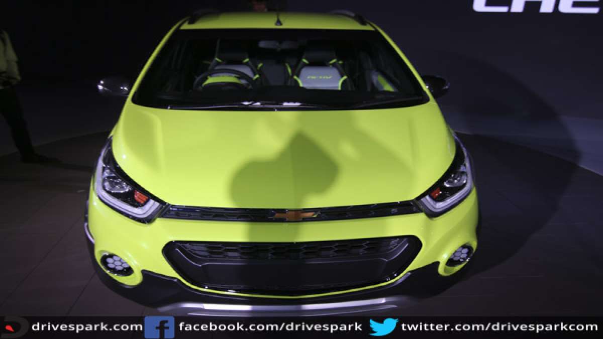 Auto Expo 2016: Chevrolet Beat Activ Concept Unveiled - DriveSpark