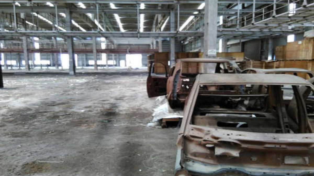 Tata Nano Abandoned Singur Plant Images - DriveSpark News