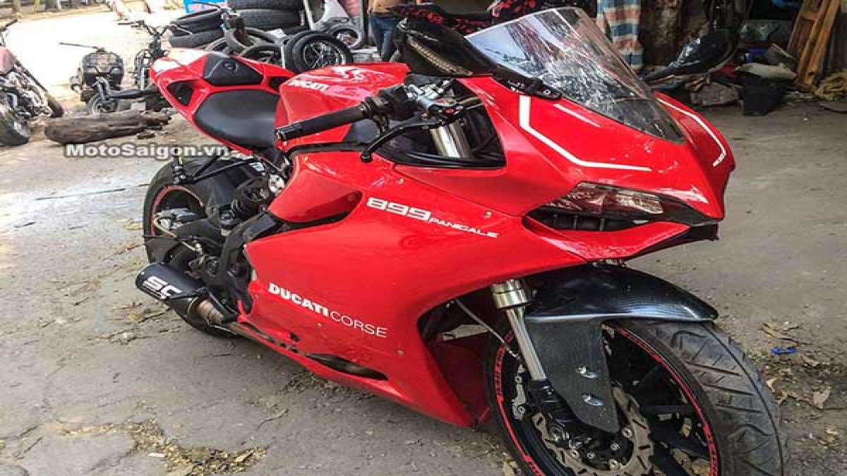 Benelli TNT 300 Modified To Look Like Ducati Panigale - DriveSpark News