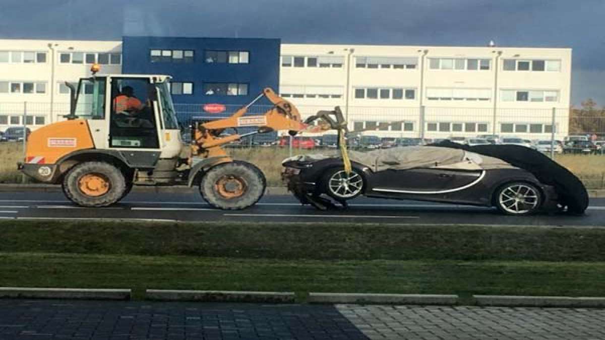 Bugatti Chiron Crashed by Test Driver At Volkswagen Headquarters ...
