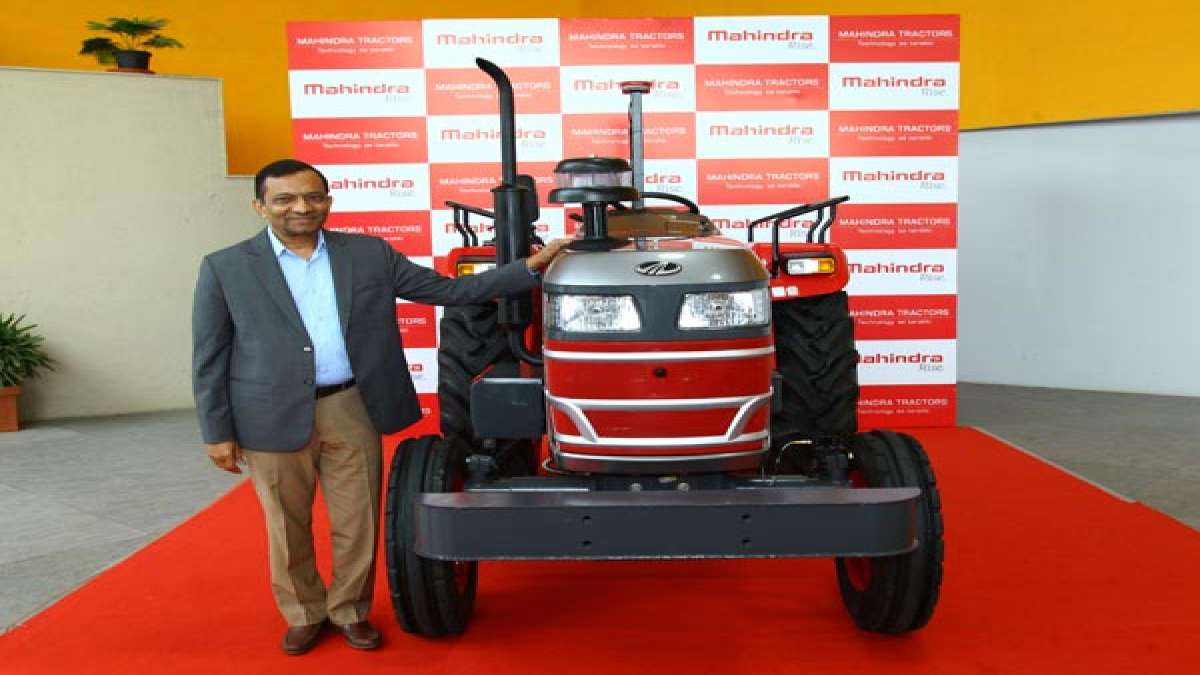 Mahindra Driverless Tractor Unveiled In India - DriveSpark News