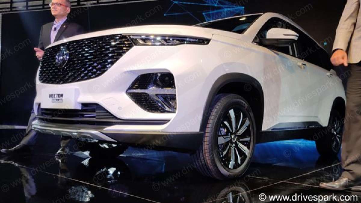 Six-Seater MG Hector Plus To Be Offered In Three Variants - DriveSpark News