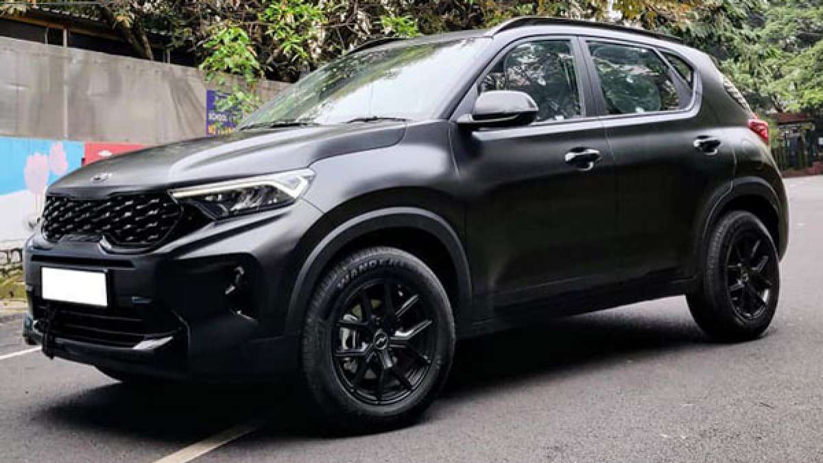 Kia Sonet Modified In Bangalore: Custom Black Wrapped SUV With Black ...