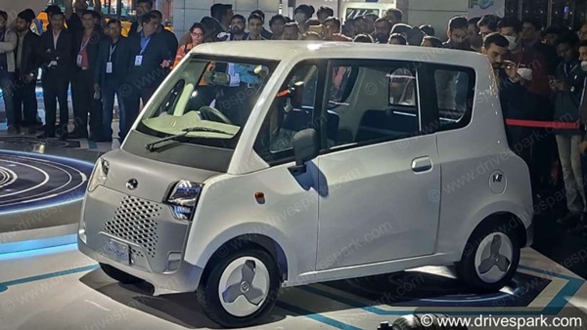 Spy Pics: Mahindra Atom Production-Ready Quadricycle Spotted Ahead Of ...