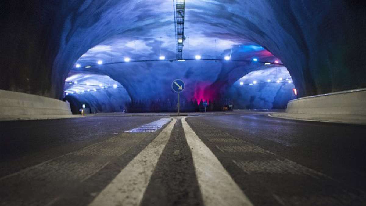 The World's First Undersea Roundabout Is A Work Of Art From The Faroe ...