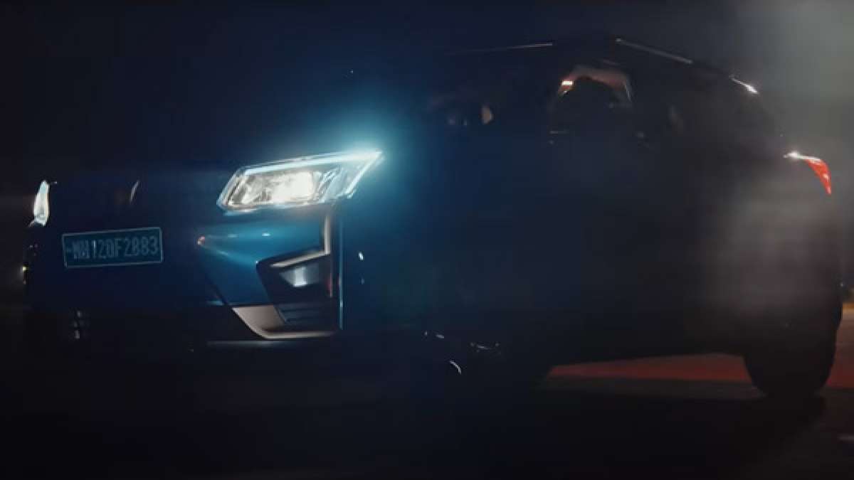 Mahindra XUV400 Electric SUV Teased Again - Exterior & Electric Blue ...