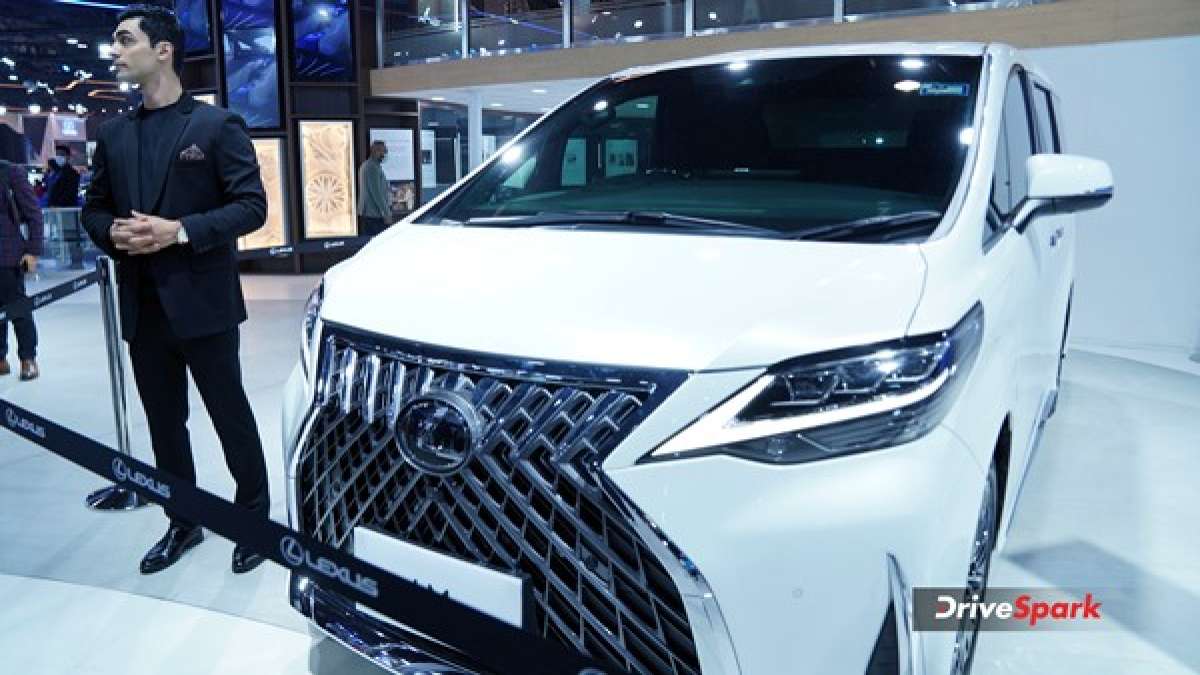 Auto Expo 2023: Lexus LM Showcased - Launch This Year - TrendRadars India