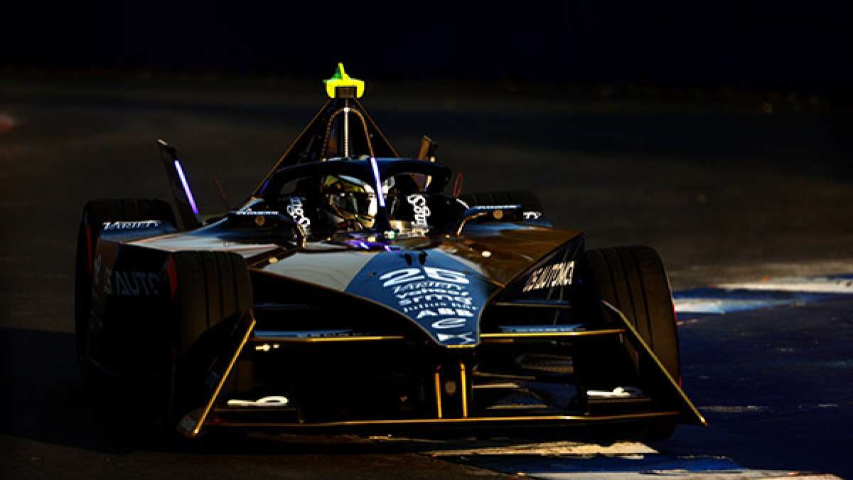 Jean-Eric Vergne Wins First-Ever Hyderabad E-Prix - Mahindra Manages ...