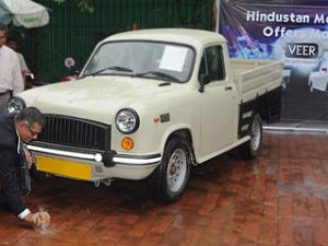 Ambassador Pick Up | Veer Pick Up | Launched | Rs.3.3 lakhs | Hindustan ...