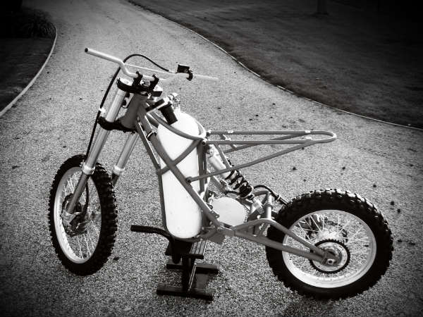 Compressed Air Bike | O2 Pursuit | Eco Friendly | Range 100KM | Top ...