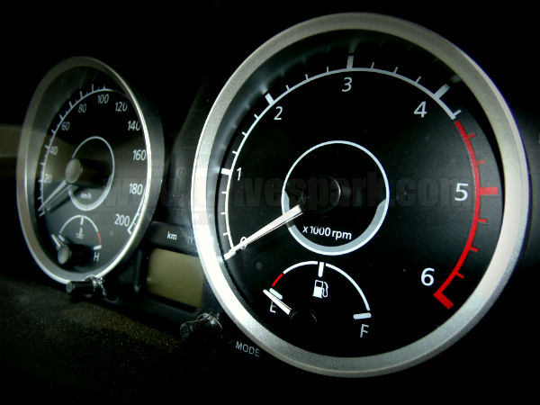 Tata Safari Storme Speedometer