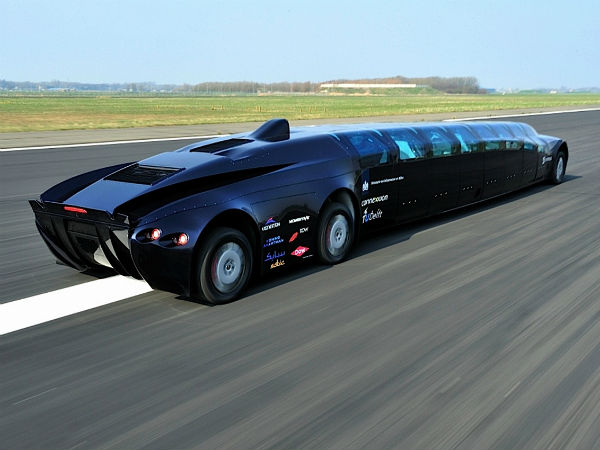 Super Bus | Top Speed 250kmpl | Fully Electric | Powered By Solar ...