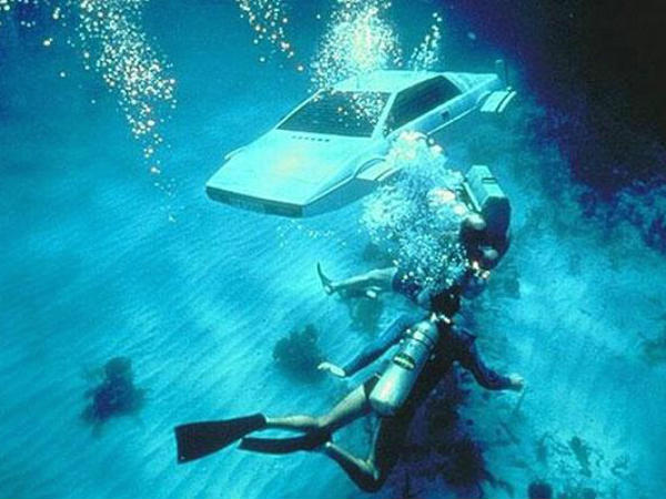 Rinspeed sQuba | World's First Underwater Car - DriveSpark