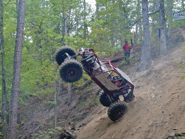 Rock Bouncing | Off Road Motorsport - DriveSpark