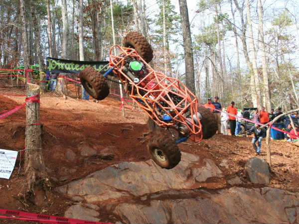 Rock Bouncing | Off Road Motorsport - DriveSpark