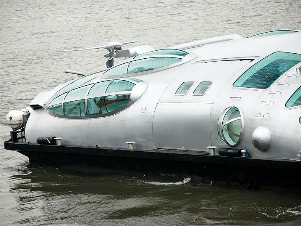 Himiko River Bus | Tokyo, Japan - DriveSpark