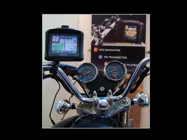 MapmyIndia | Trailblazer 2 GPS Navigation Unit For Bikes - DriveSpark News