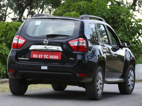 Nissan Terrano Review: Price, Specs, Features, Mileage, Variants ...