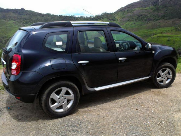 Nissan Terrano & Renault Duster : A Comparison - DriveSpark News