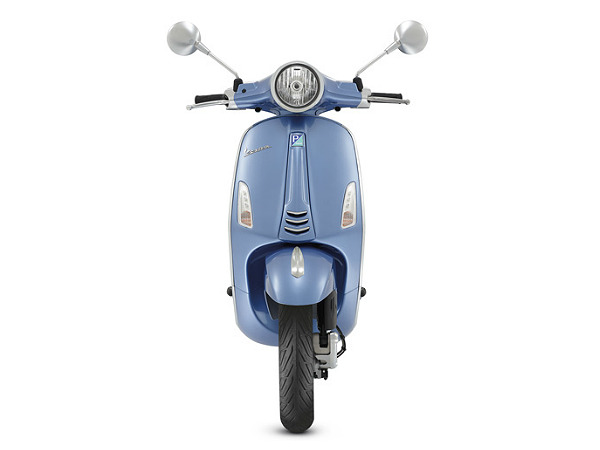 Vespa Primavera Debuts At EICMA: Features & Images - DriveSpark
