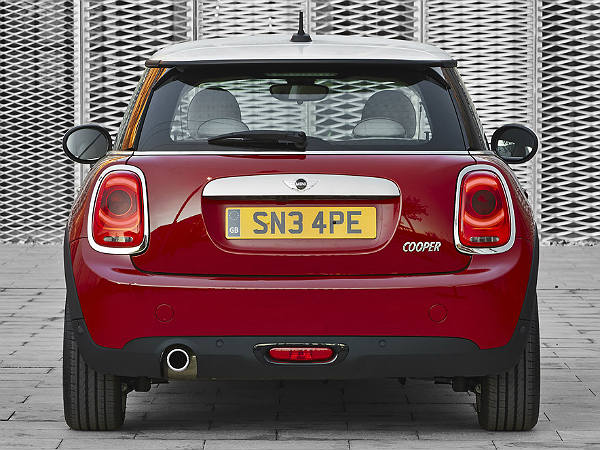 2014 Mini Cooper Unveiled: Images, Variants, Specs, Price & Features ...