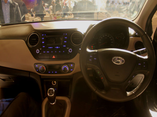 Hyundai Xcent Compact Sedan Global Unveil In India - DriveSpark News