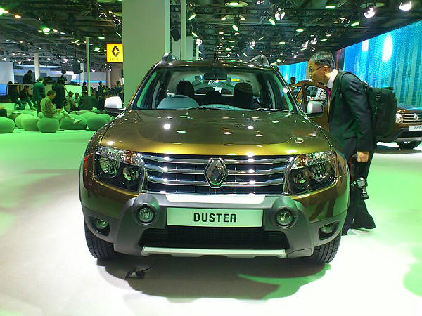 Renault Duster Gets New Variant - Duster RxL Plus - DriveSpark News
