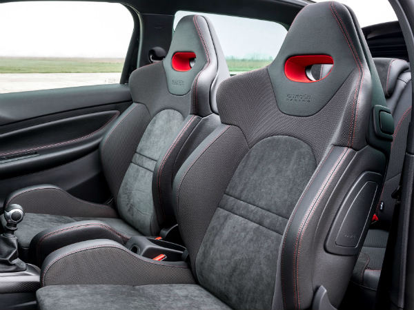 Citroen DS3 Cabrio Racing Ultra Limited Edition Launched - DriveSpark News