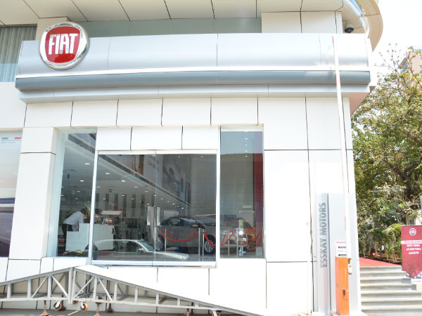 Fiat Showroom In South Mumbai, Esskay Motors; Abarth 500 & Avventura ...