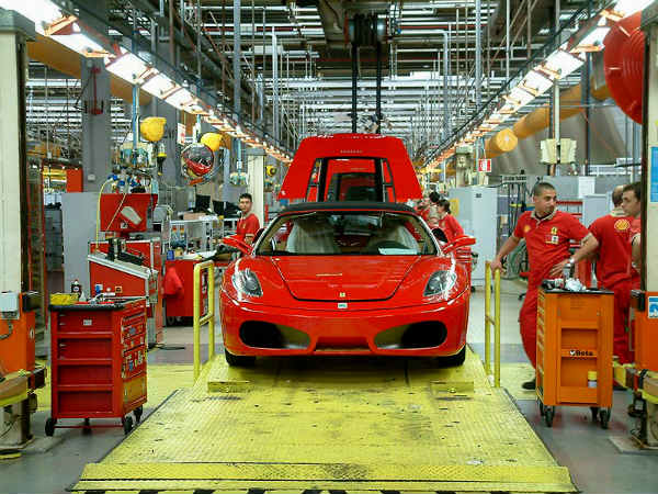Ferrari Employees Awarded Record Bonus - DriveSpark News