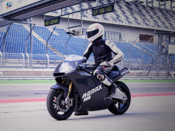 Ronax Launches Its 500cc Two-Stroke Motorcycle - DriveSpark News