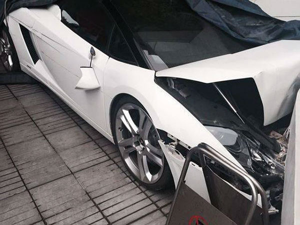 Lamborghini Crashed In New Delhi By Hotel Valet - DriveSpark