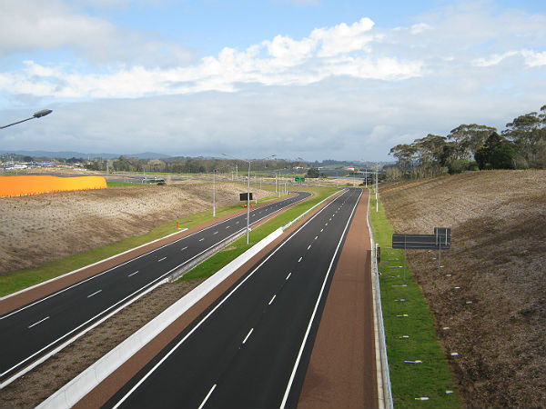 Top 10 Fastest Roads On Earth - DriveSpark