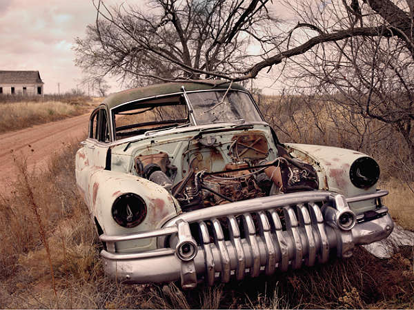 Top 10 Mysterious Car Crashes - DriveSpark