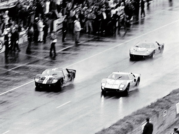 New Ford GT On The Cards, Possible Return To Le Mans - DriveSpark News