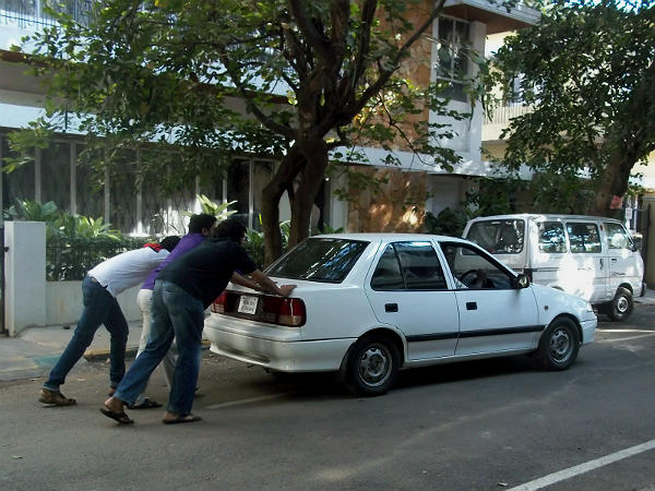 How To Push Start A Car - DriveSpark