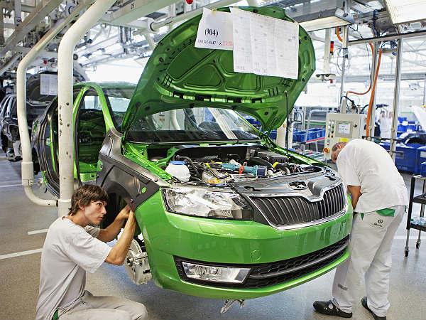 Skoda Fabia & Rapid Spaceback Production Increased - DriveSpark News