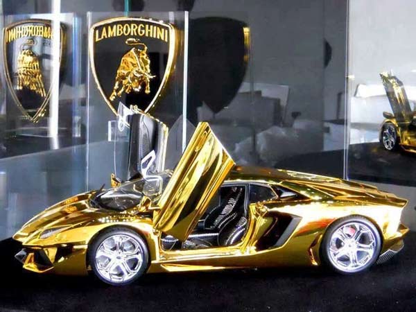 World's Most Expensive Lamborghini Scale Model - DriveSpark