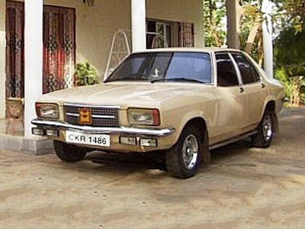 Tribute To Old Indian Cars With Soul: 9 Of India’s Big-Hearted Old Cars ...