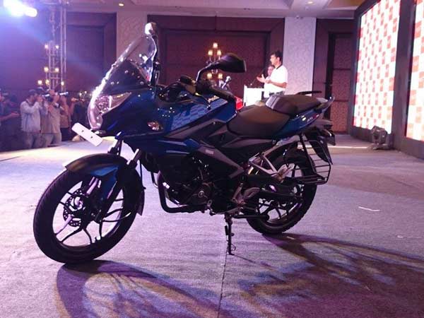 Bajaj Pulsar AS150 Launched: Price, Specs, Feature & More - DriveSpark News