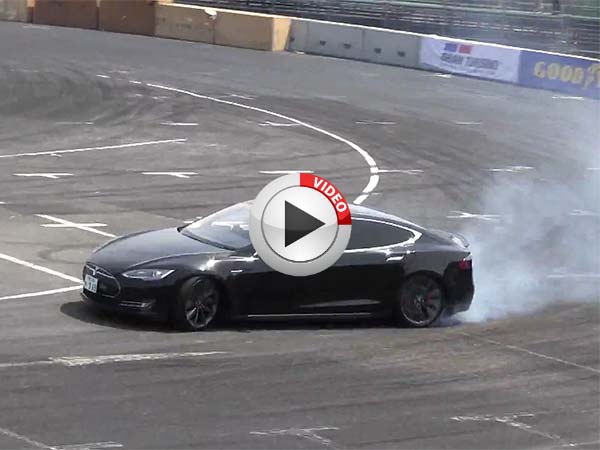 Tesla Showcases Future Drift With Loads Of Smoke & No Noise - DriveSpark