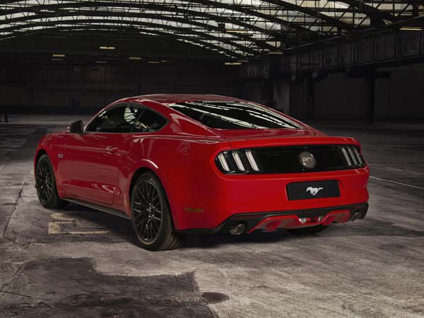 Ford Mustang GT Seen Testing Near ARAI Facility In Pune, India ...