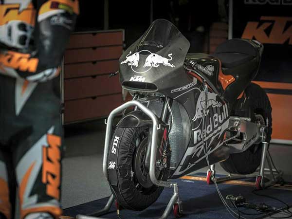 KTM RC16 MotoGP Machine Begins Testing At Red Bull Ring - DriveSpark News