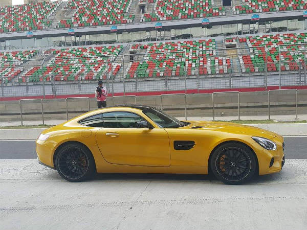 Mercedes AMG GT S Review: Tested At Buddh Circuit - DriveSpark Reviews