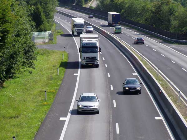 German State May Impose Speed Limits On Autobahns - DriveSpark
