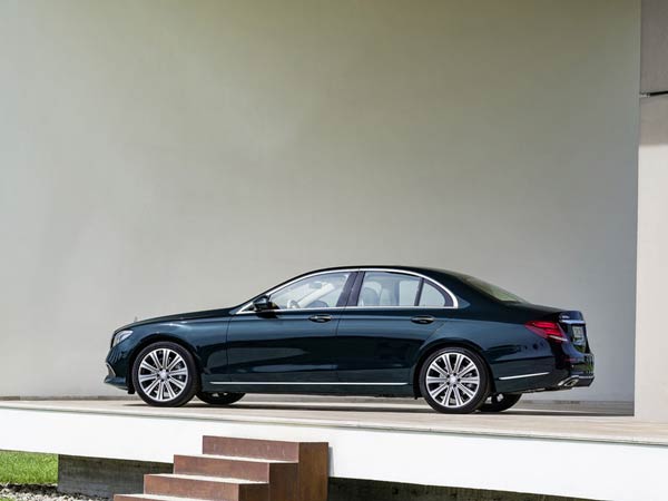 New 2017 Mercedes E-Class Images Leak Ahead Of Launch - DriveSpark News