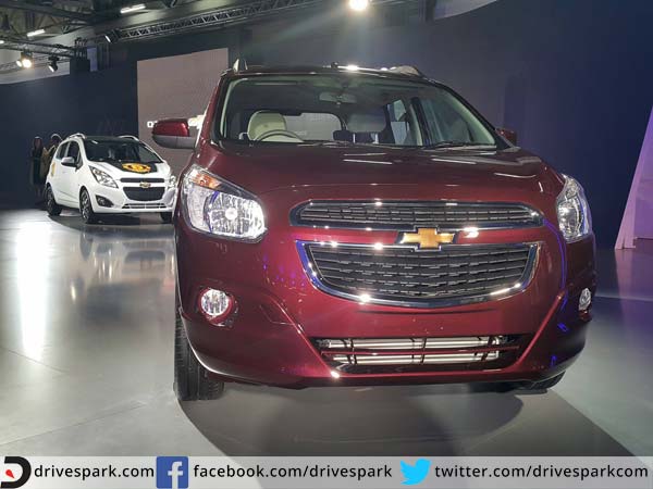 Auto Expo 2016: Chevrolet Spin Makes India Debut - DriveSpark