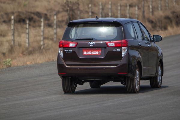Toyota Innova Crysta Automatic Test Drive Review - DriveSpark Reviews
