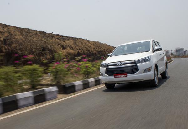 Toyota Innova Crysta Automatic Test Drive Review - DriveSpark Reviews