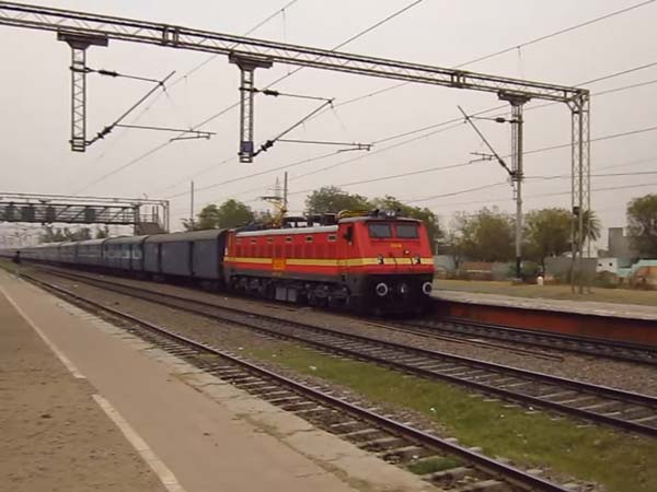 Top 10 Longest Railway Routes And Connecting Trains In India - DriveSpark
